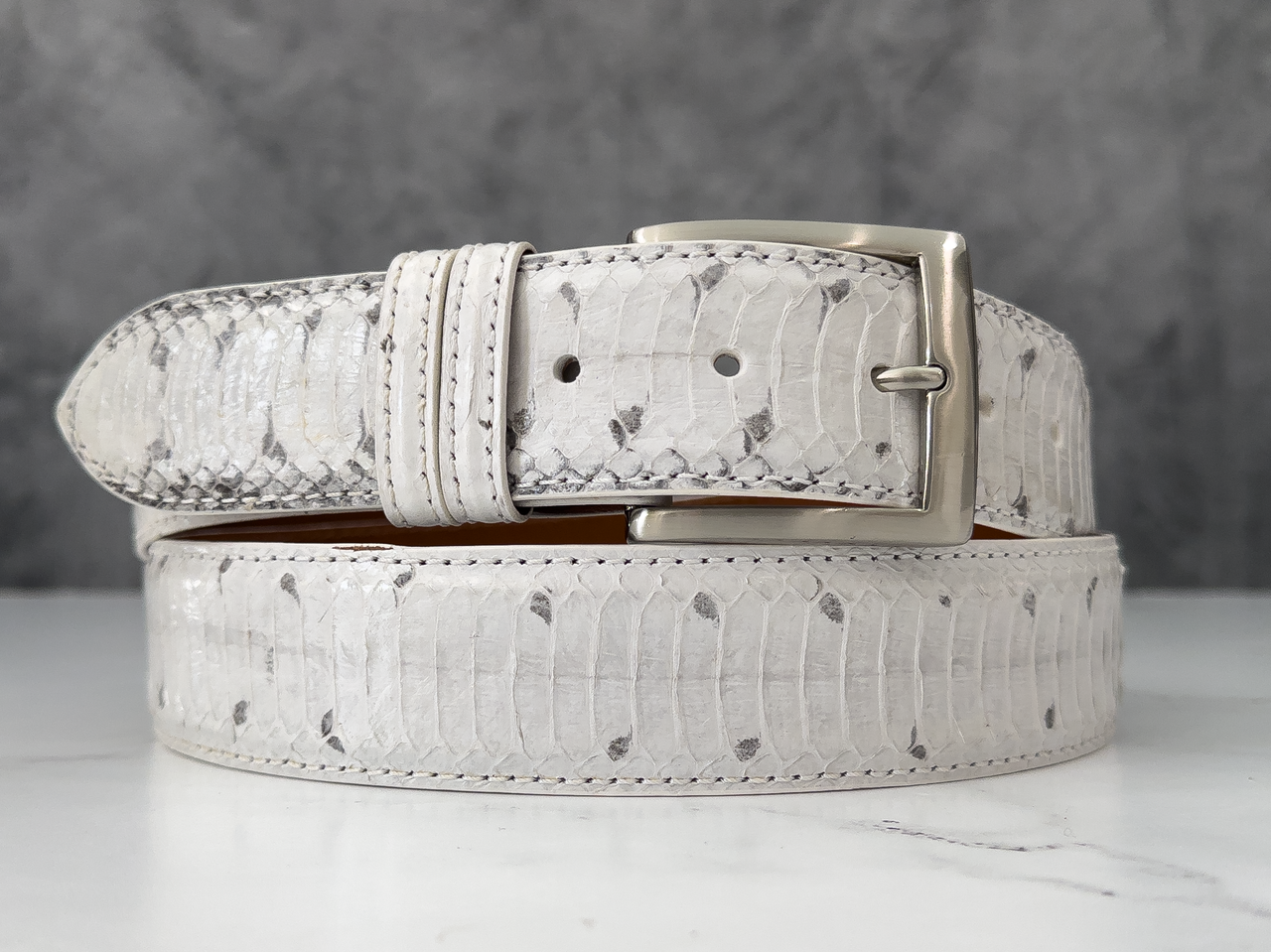Water Snake Back Cut Belt: Marked White – Jacob Hill Leather